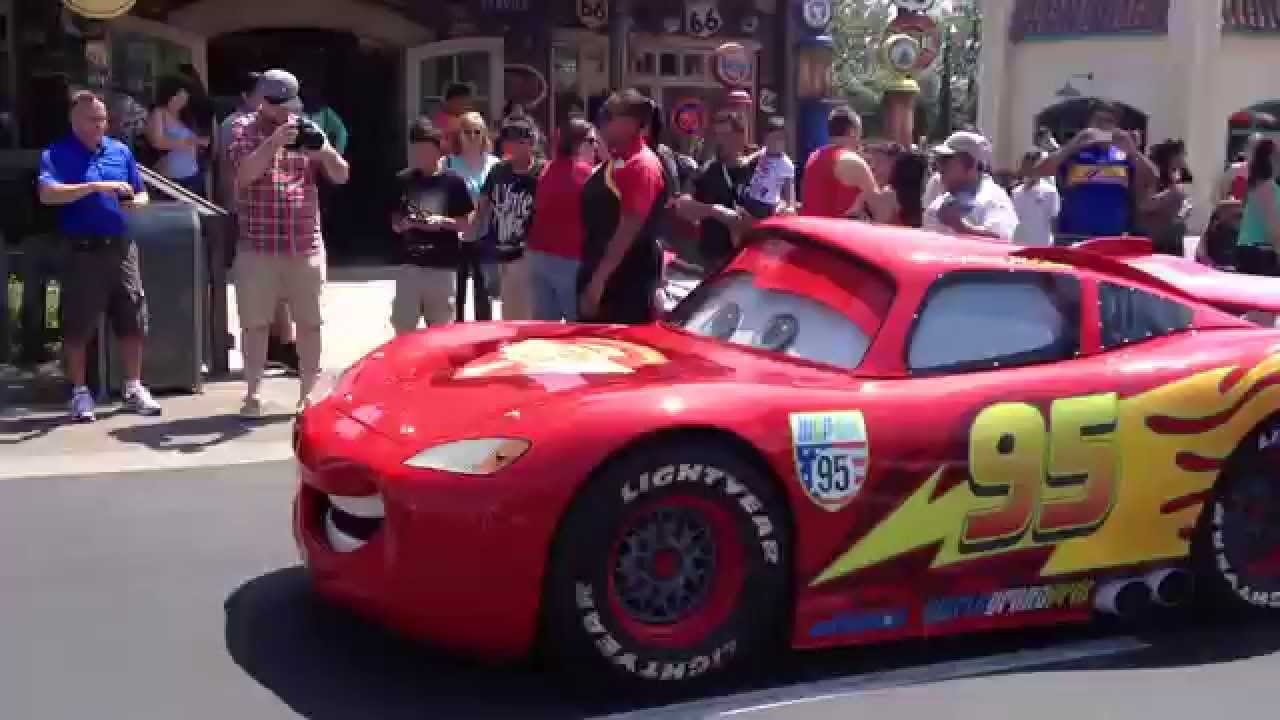 PIXAR Cars Animatronics spotted at Disney California Adventure - YouTube