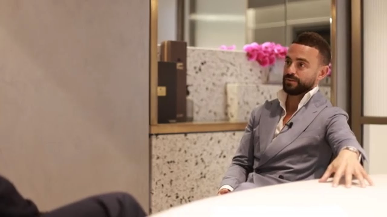 Tim Snell interviews Gavin Rubinstein on how to build a brand in real ...