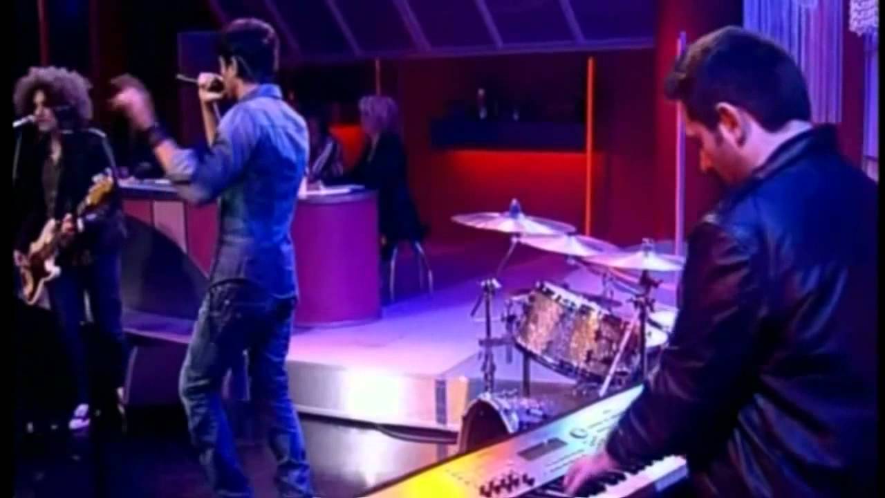 Enrique Iglesias - Tonight (Live HD) EI Azerbaijan - YouTube