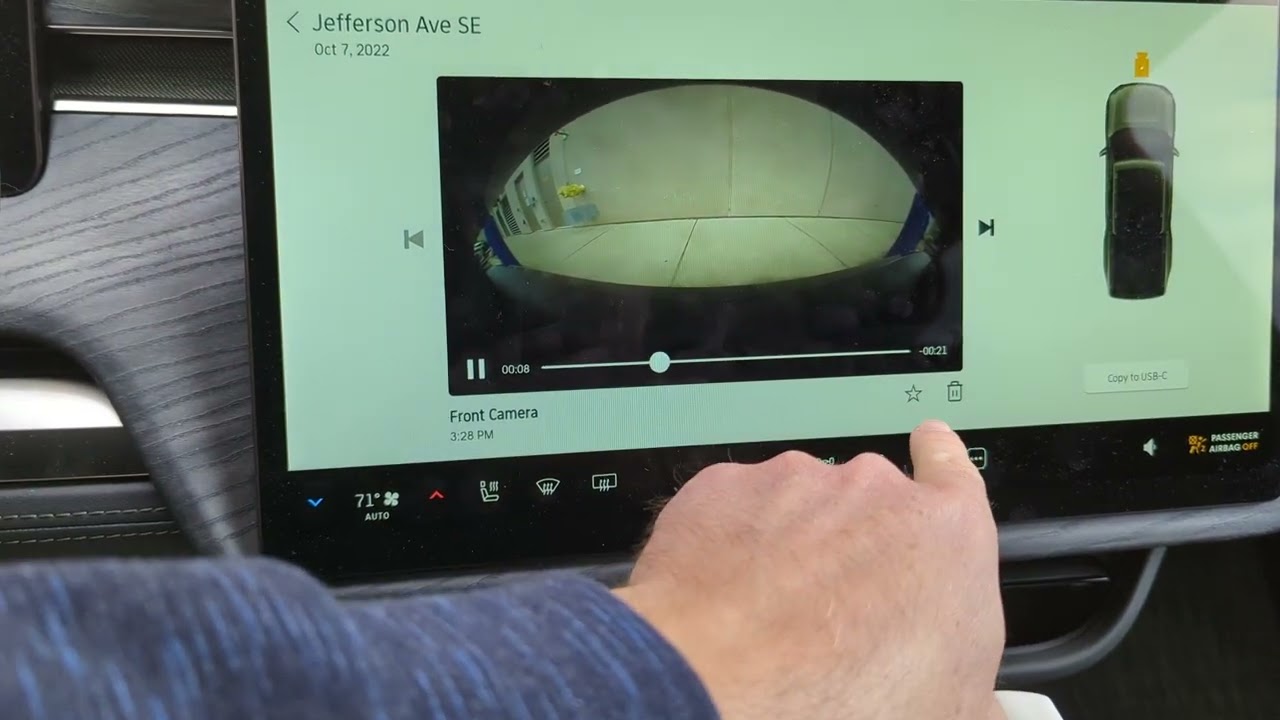 Rivian Gear Guard videos are easy to view and manage - YouTube