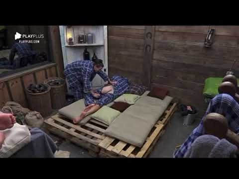 BIEL ENFIA O DEDO NO C* DO CARTOLOUCO