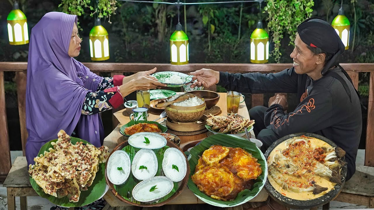 Mengambil Tebu di Kebun | Masak Menu Buka Puasa Pecak Terong, Lumpur ...