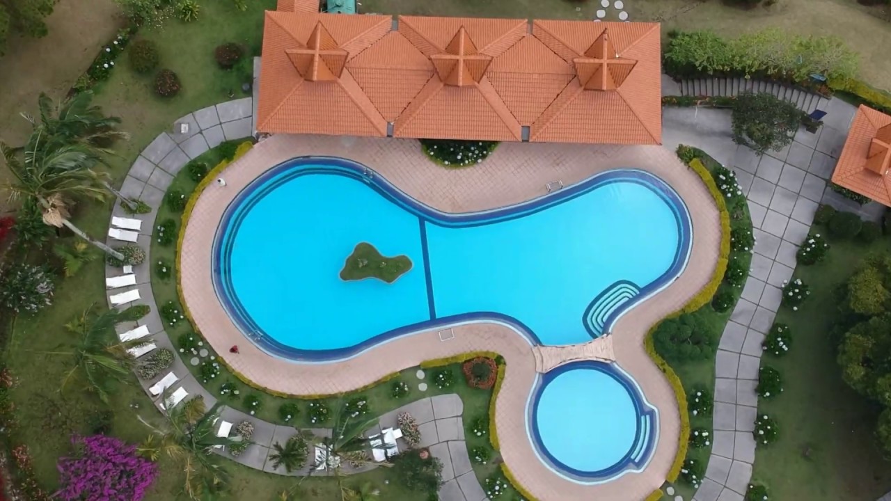 Hotel Sinabung Hills Berastagi - YouTube