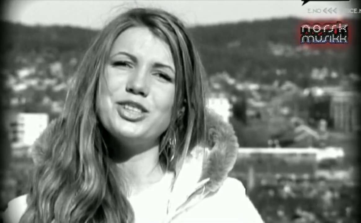 Diaz Feat Dina Ikke Alene Hd Youtube