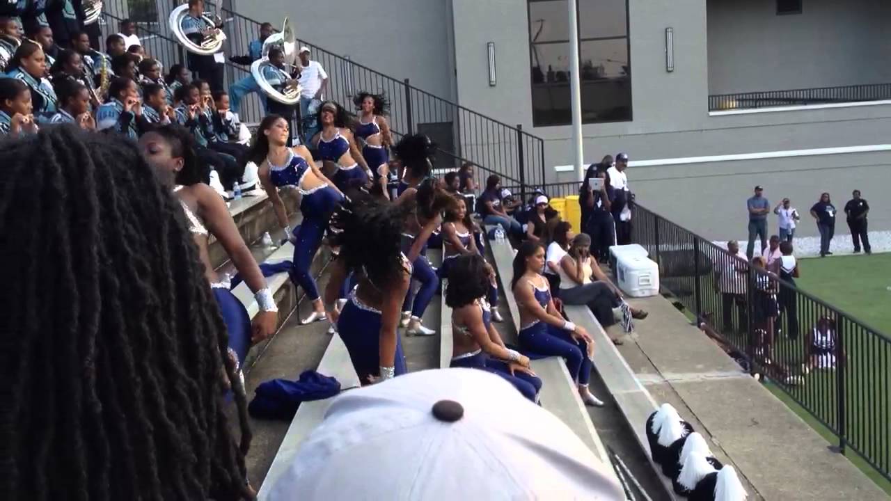 Jackson State J-Settes "Kissing You" - YouTube
