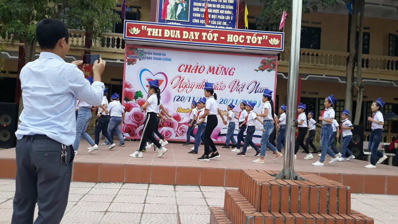 Bài nhảy dân vũ lớp 5B th Thanh Cường - YouTube