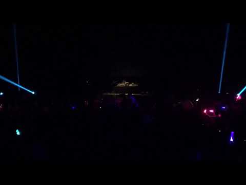 YUC'e - macaron moon - LIVE @ m-flo presents OTAQUEST LIVE 7/5/18 [Anime Expo 2018]