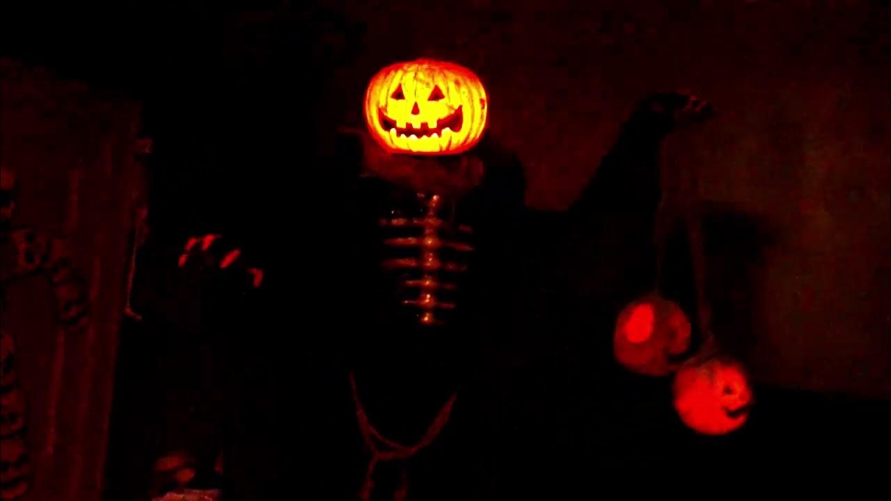 (OLD)Home Depot 2019 Animated Towering Jack O Man demo (READ ...