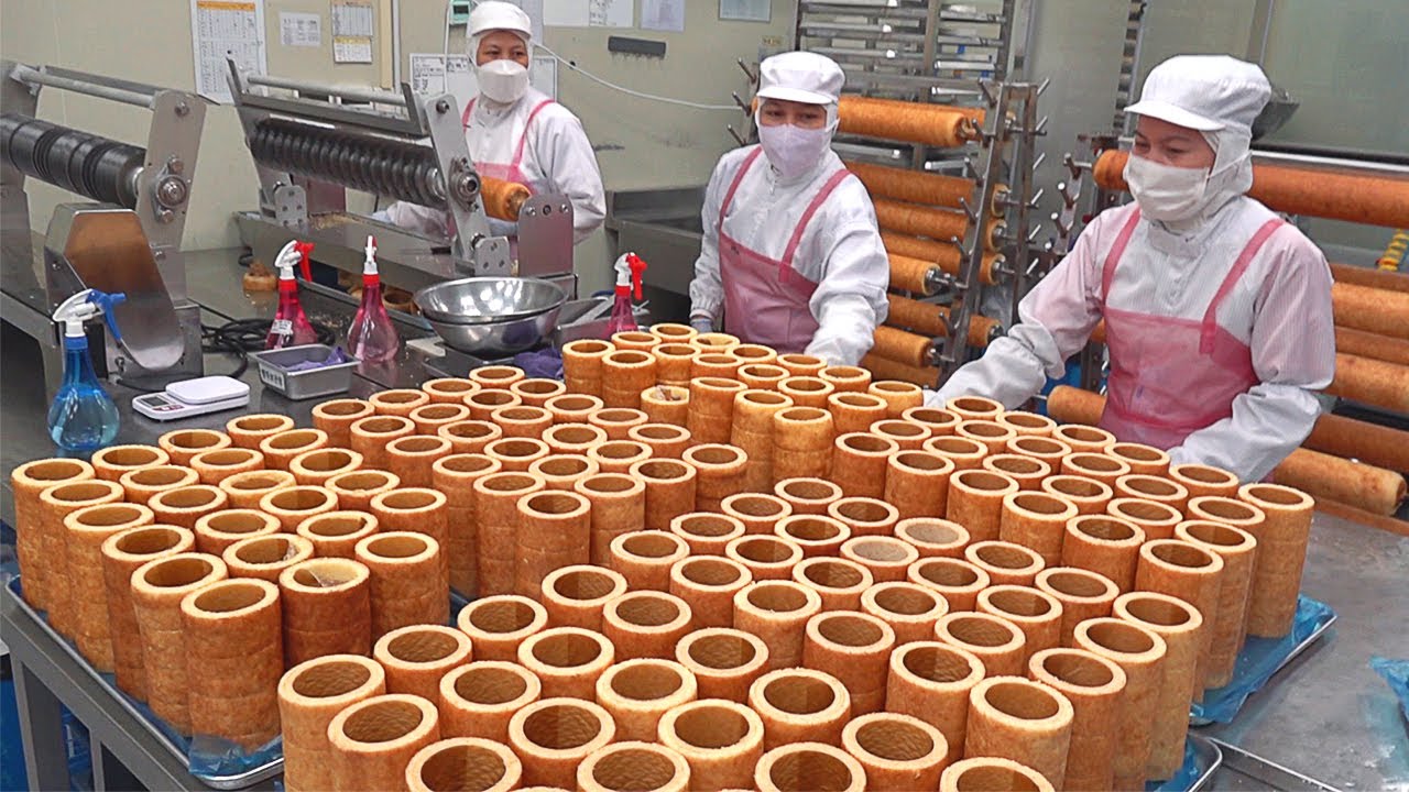 Mass production! Amazing Process of Making German Baumkuchen Cake ...