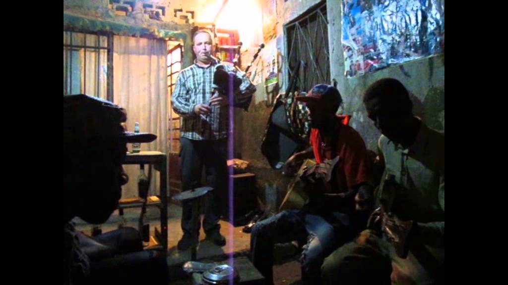 Bells of Dunblane, Bagpipe, Congo, Kinshasa - YouTube