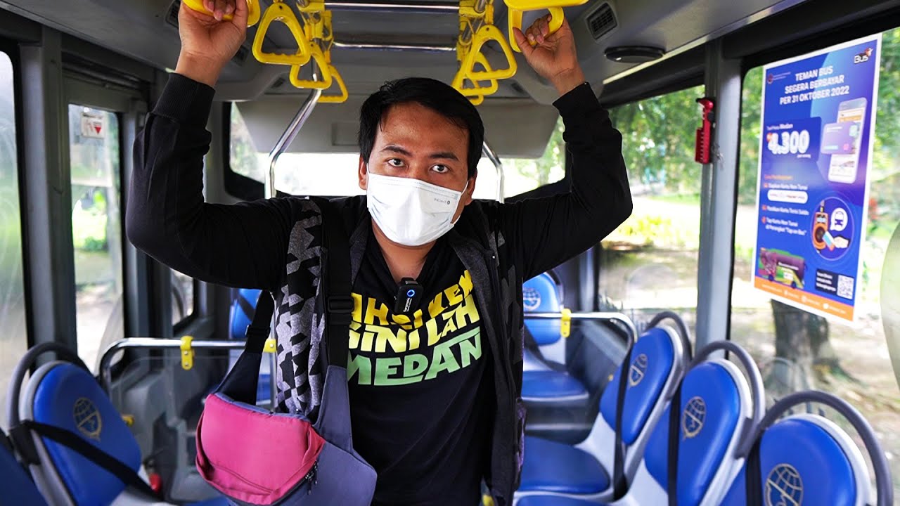 NAIK TRANS METRO DELI DARI LAPANGAN MERDEKA MEDAN KE TUNTUNGAN - YouTube