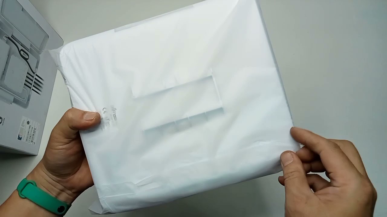 UNBOXING UBNT USW-Flex-Utility by NeXTGENiT - YouTube