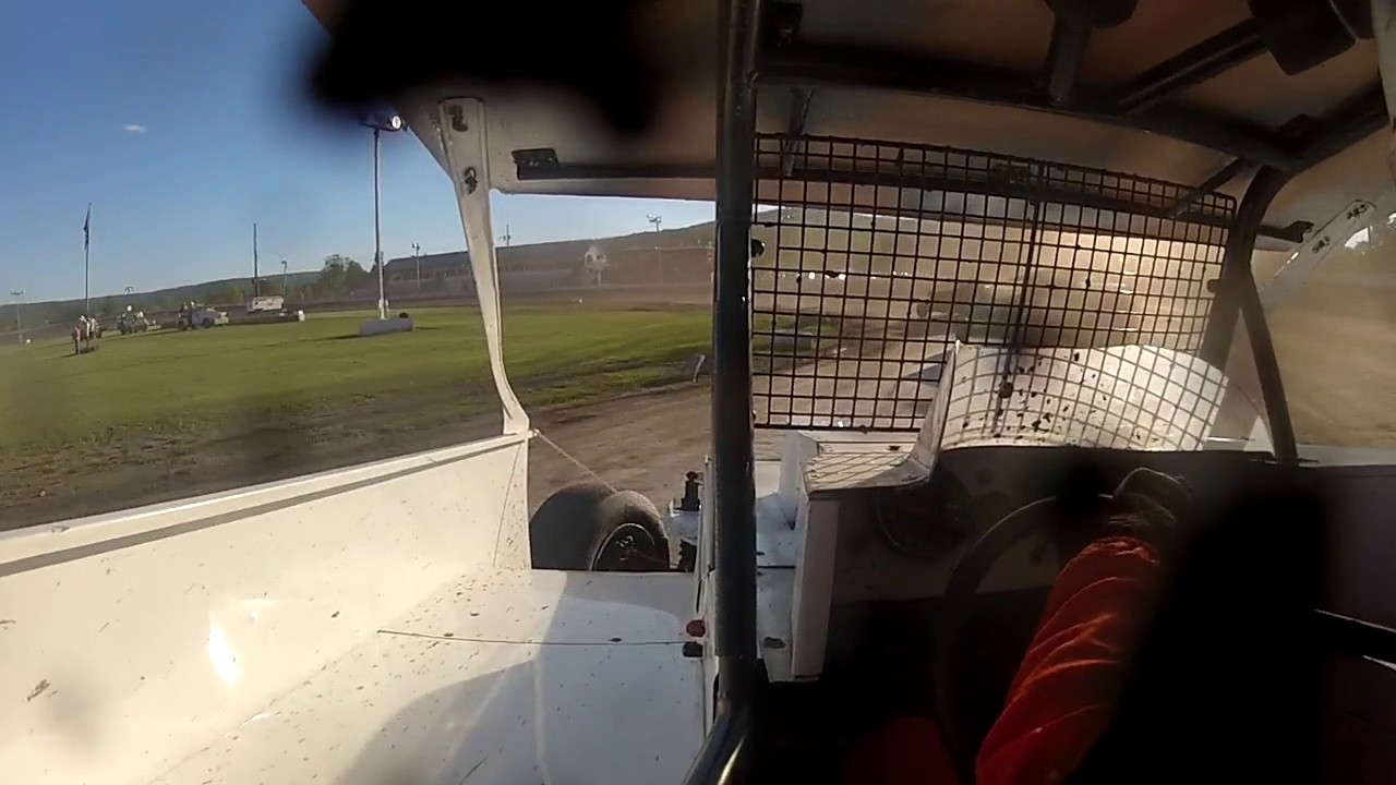 6-2 2017 Afton Motorsports Park Open Sportsman heat race 1 in Car with ...