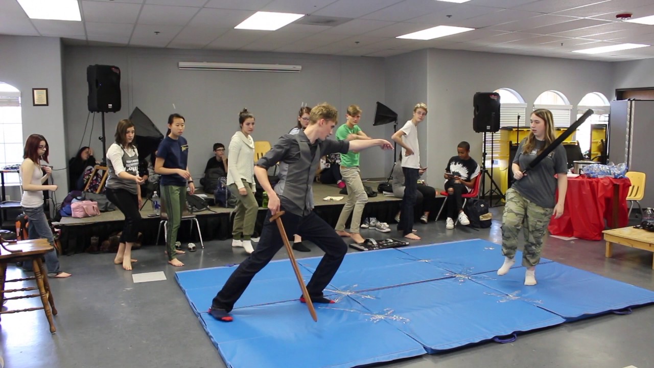 Performing Arts Stage Fighting - YouTube