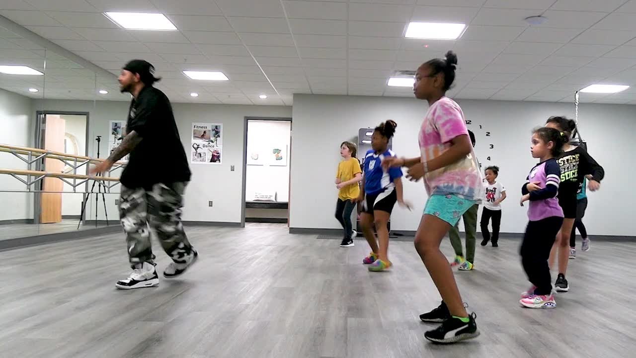 Kids Dancing Class - YouTube