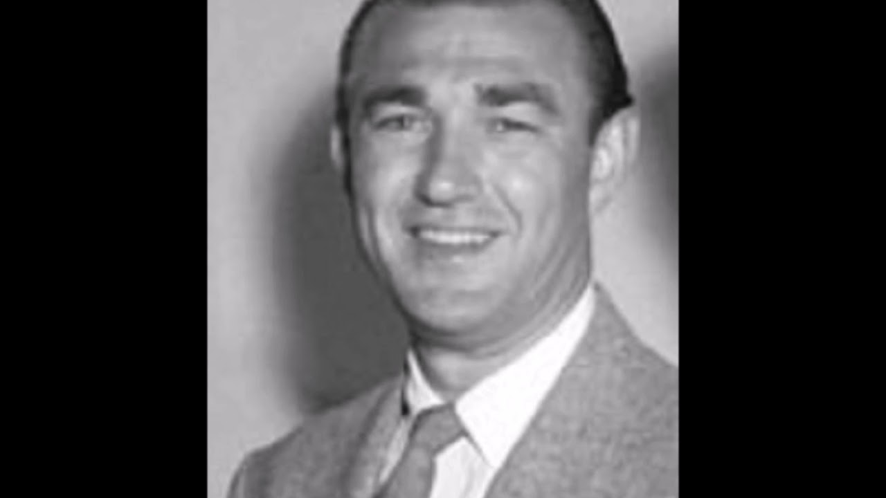 Bill Lee – Strangers in the Night, 1968 - YouTube