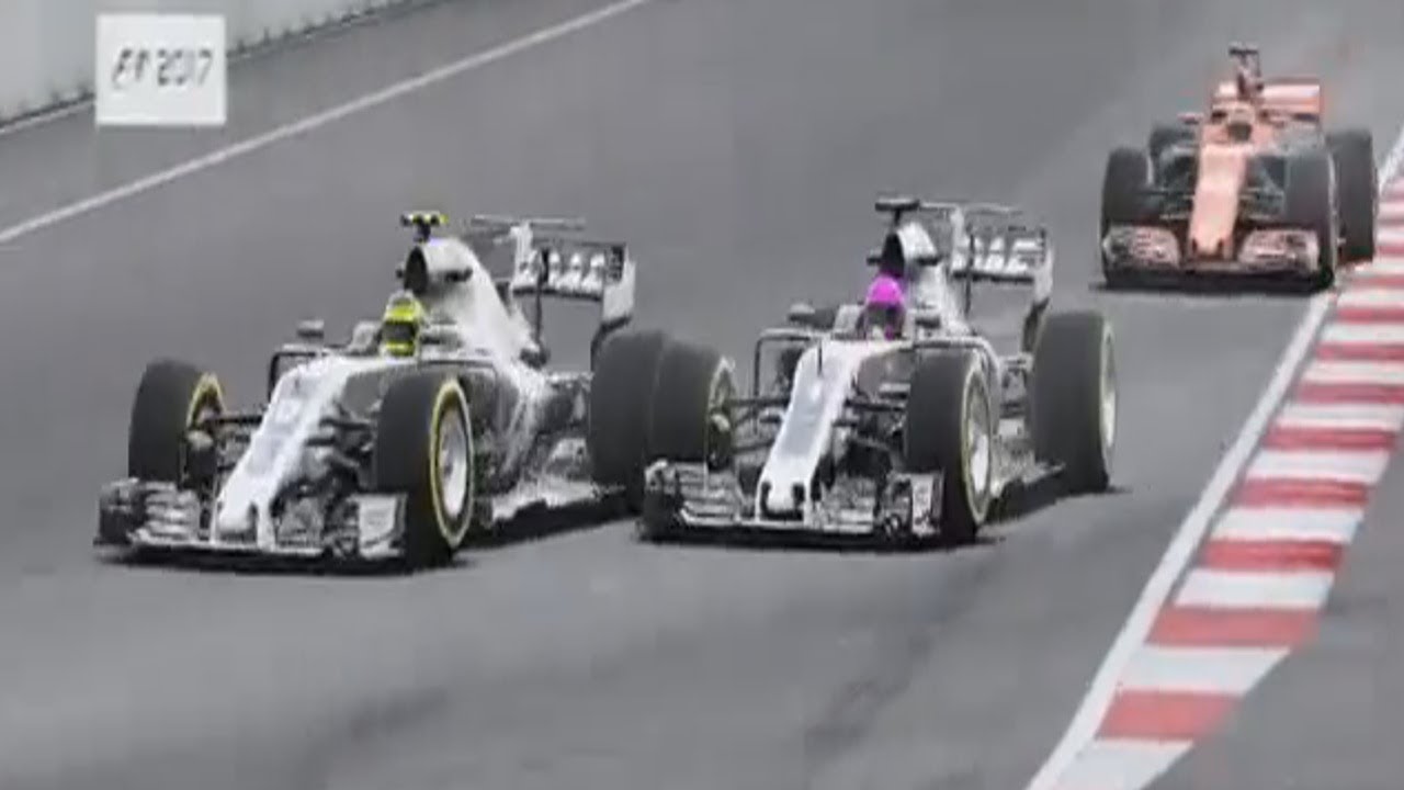 Dramatic final lap - F1 2017 Online League Race - PSGL F1 - YouTube