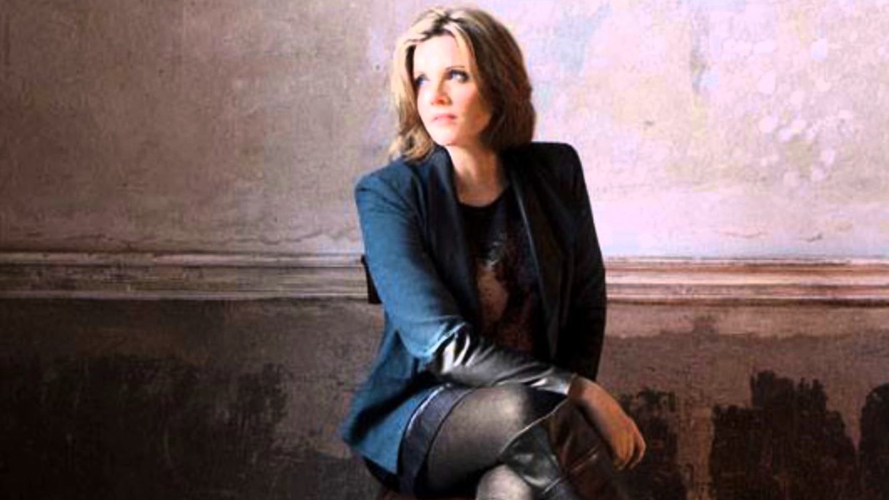 Meav The First Time Ever I Saw Your Face - YouTube Music