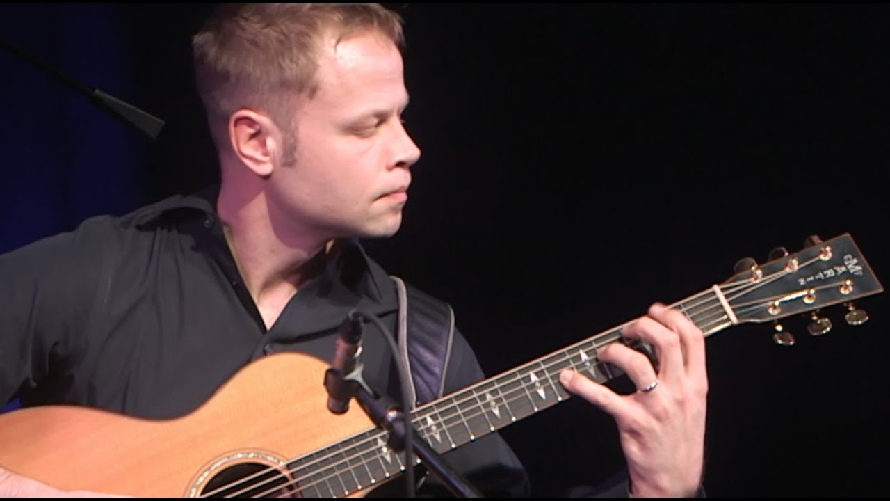 Phil Kominski Instrumental Guitar - YouTube