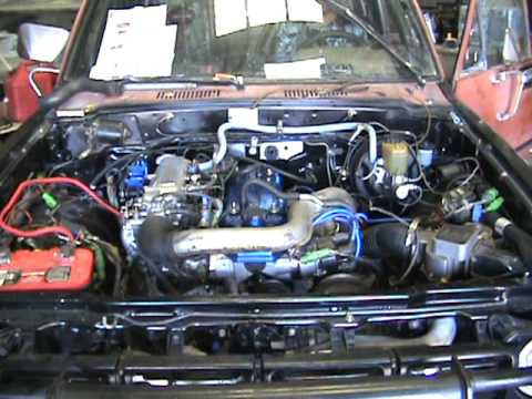 22rte swap in a 1981 toyota 4x4 - YouTube
