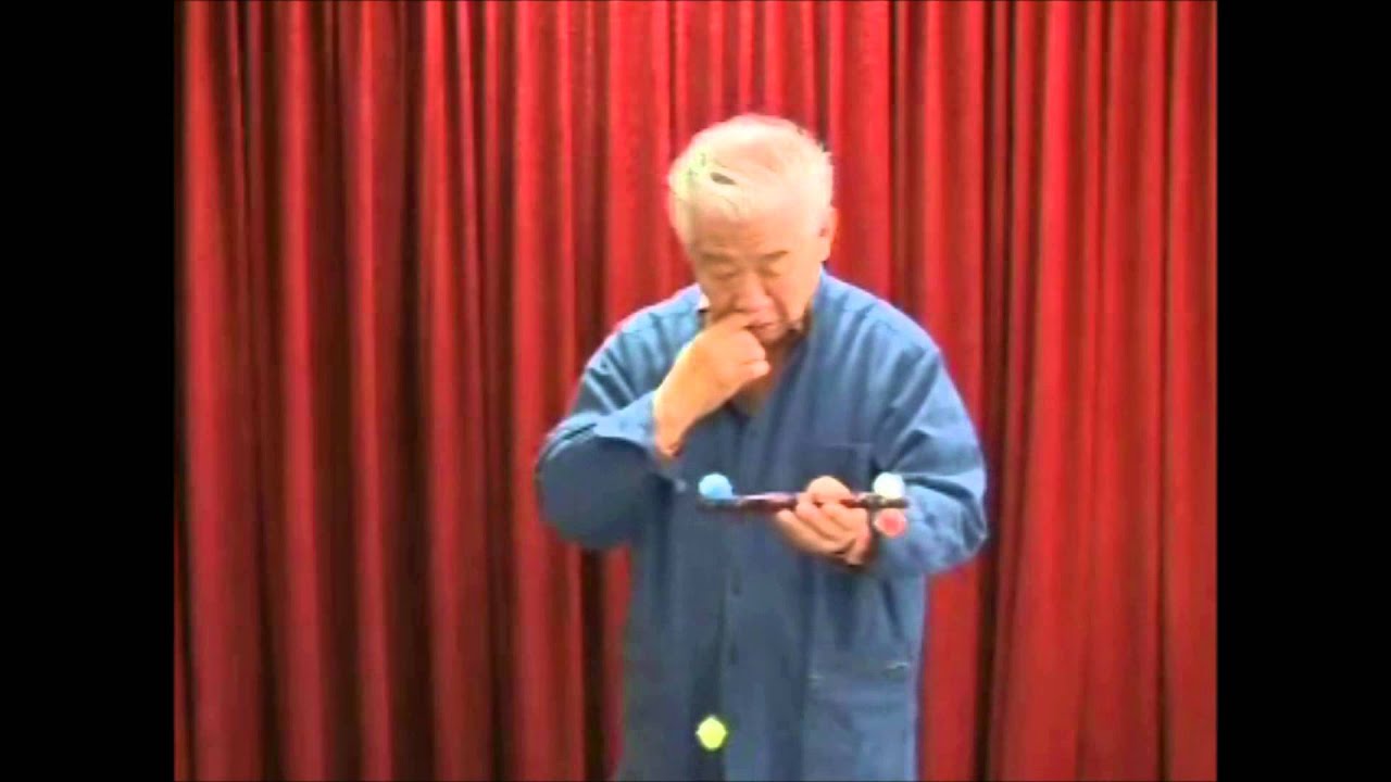 pom pom pole by mikame trick - YouTube