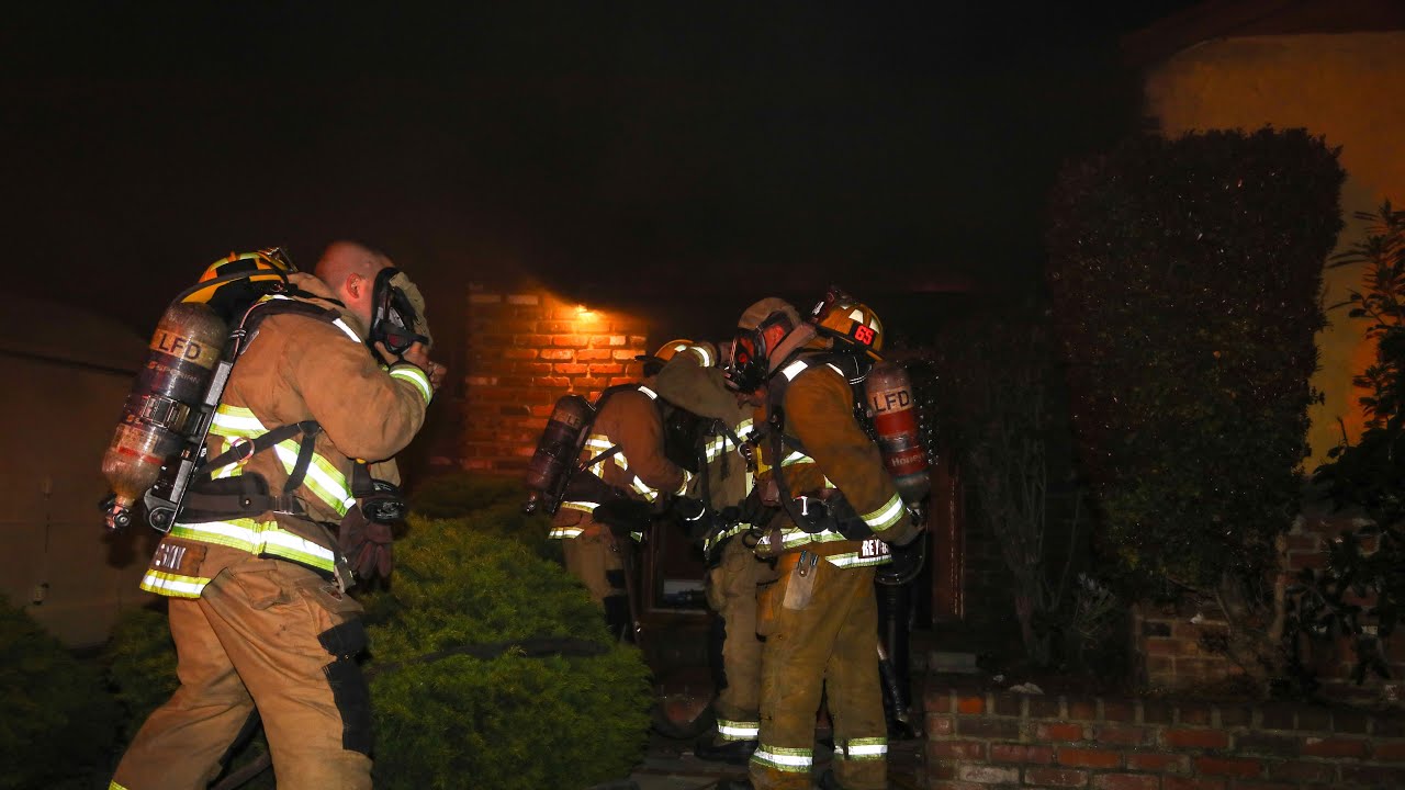 House Fire with Persons Trapped: South LA - YouTube