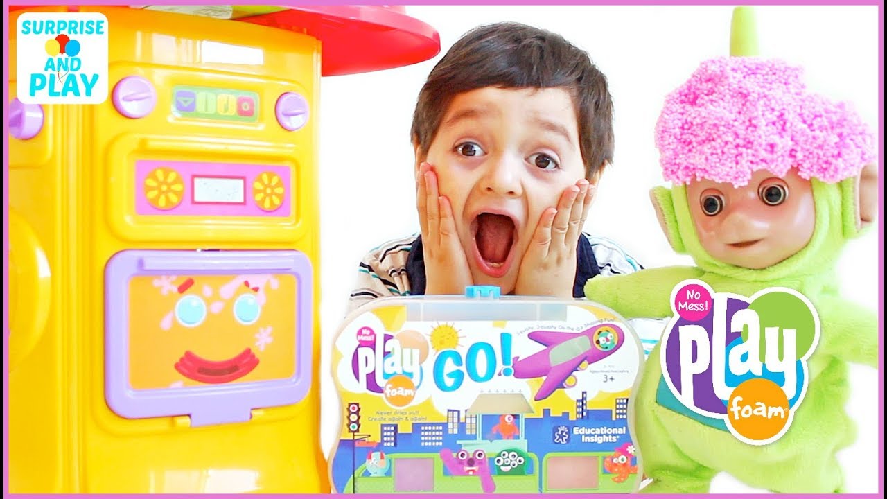 Dipsy is a Bad Cook Making Playfoam Tubby Custard in the Teletubbies ...