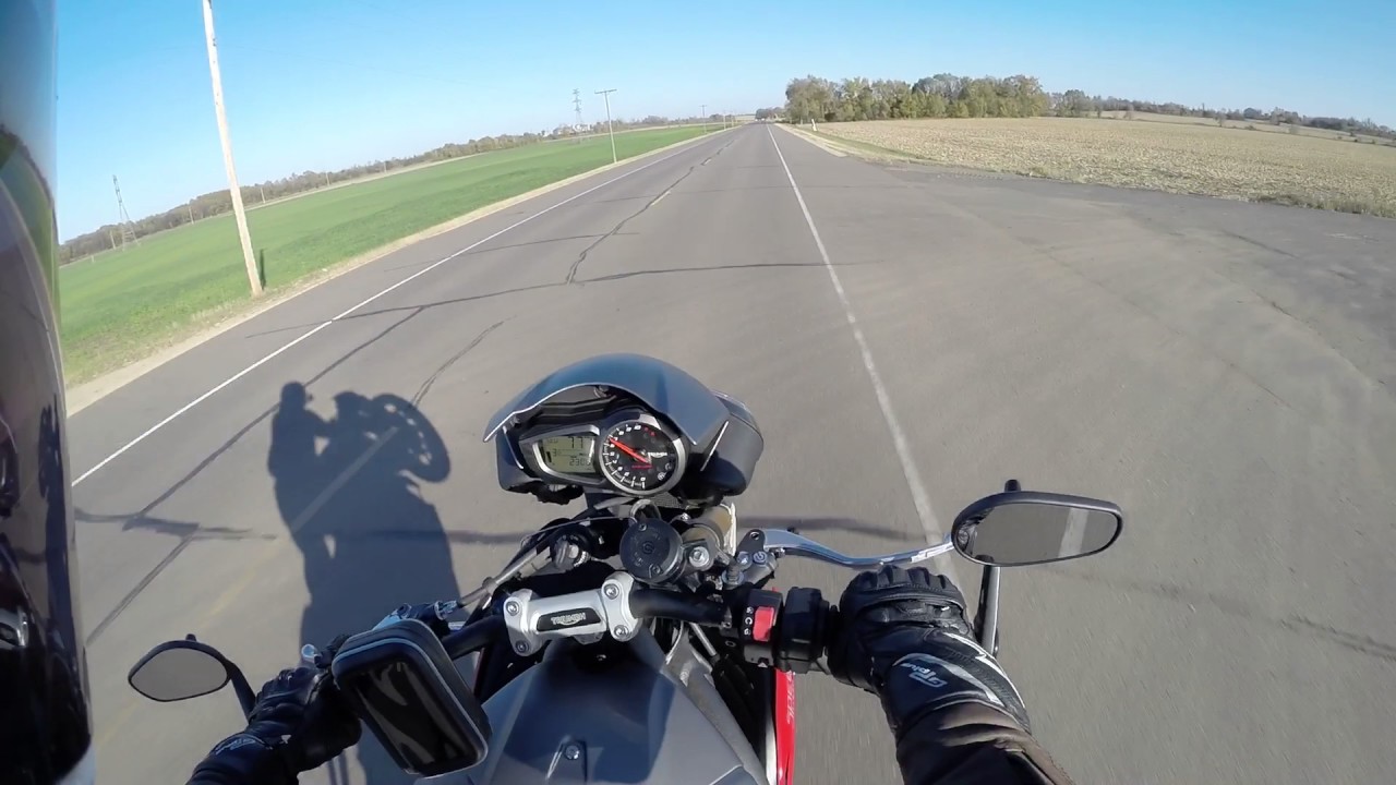 2016 Speed Triple R wheelie - YouTube
