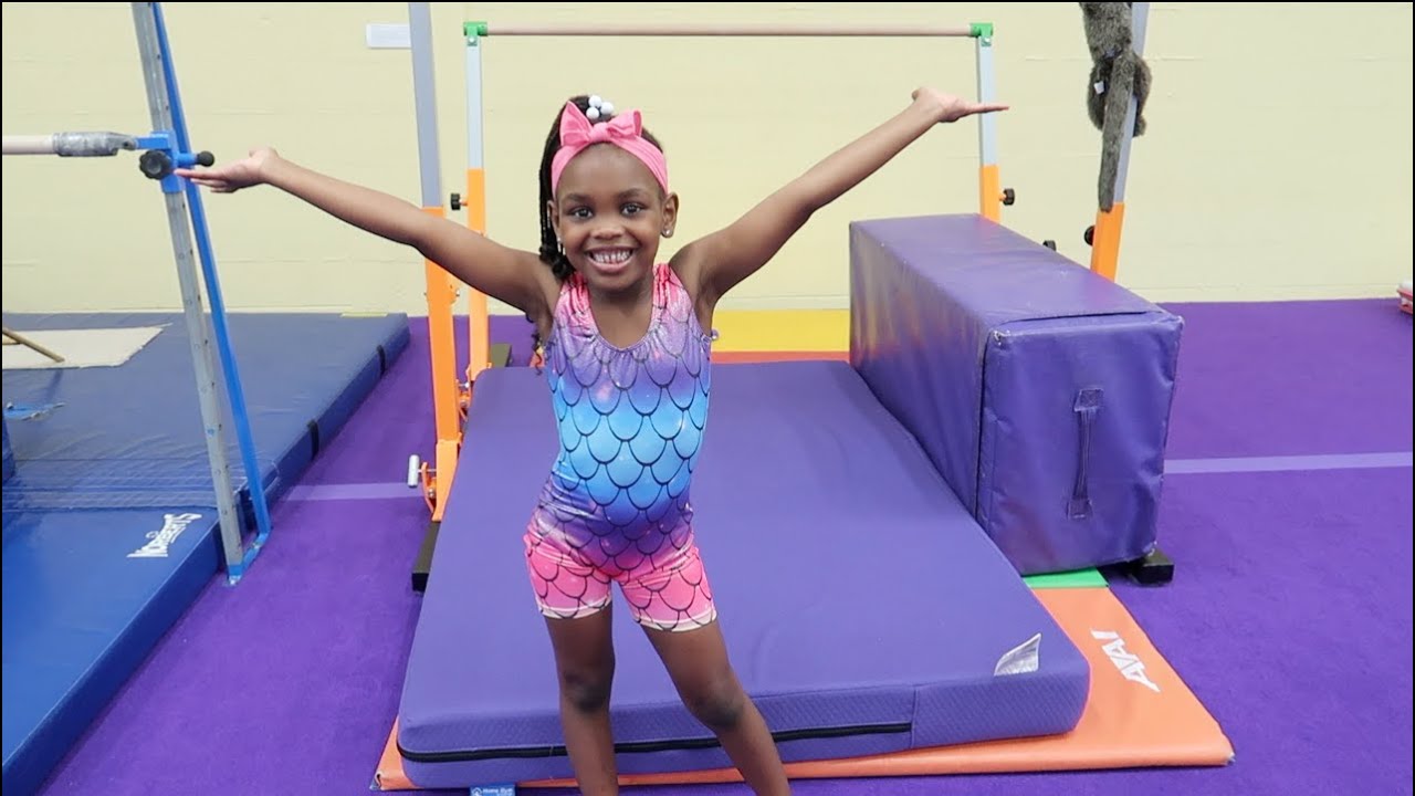 JAYLA IS OFFICIALLY IN GYMNASTICS! | WATCH HER TAKE HER 1ST CLASS! 👦🏾👧🏾 ...