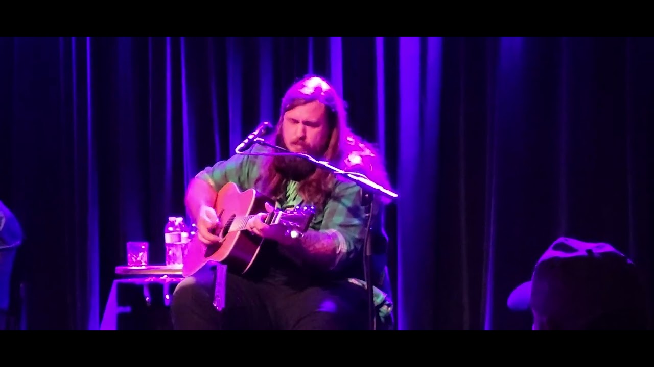 Justin Wells - Pretty When I Die - Barnato - YouTube