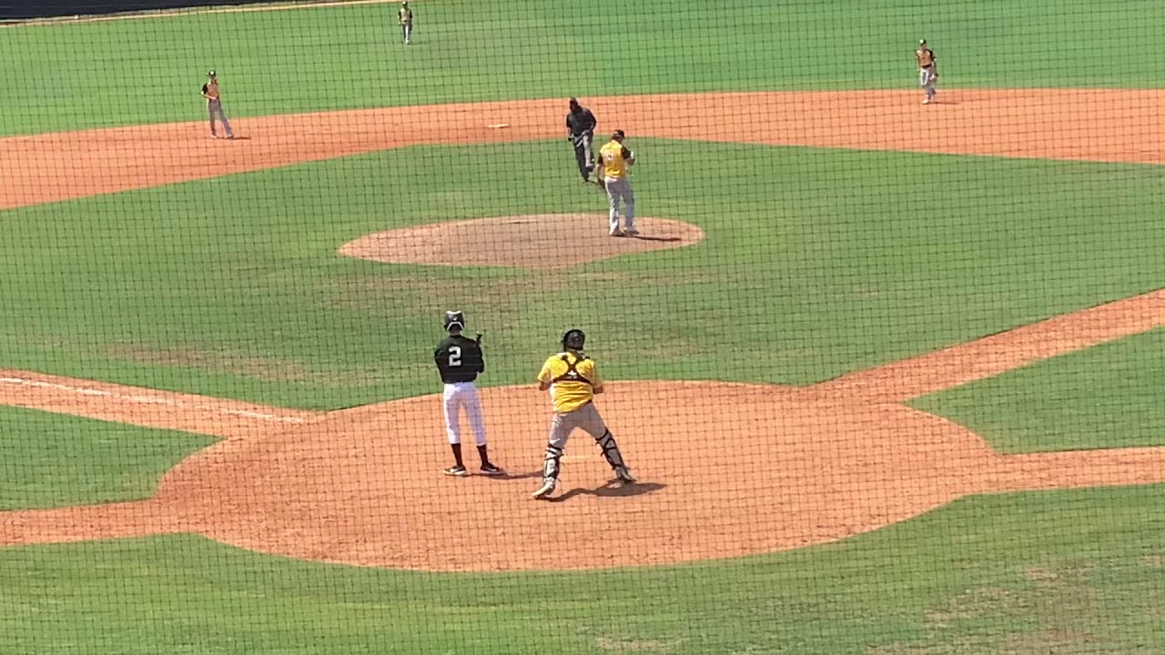 Caleb Costa 2022 RHP Dirtbags U16 vs U17 Carolina Hitmen - YouTube