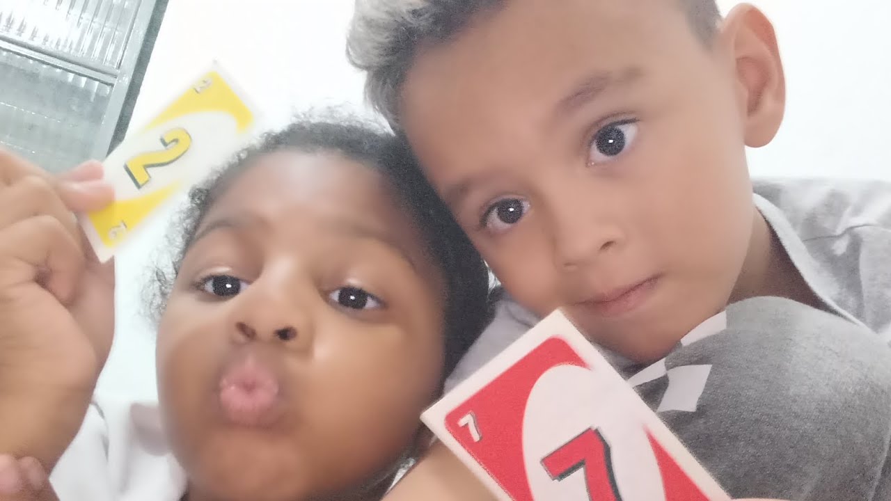 Minha Prima Jogando Uno Youtube