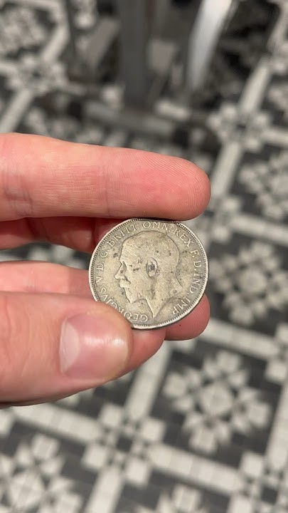 SILVER COIN FOUND METAL DETECTING ! EQUINOX 800 #metaldetecting - YouTube