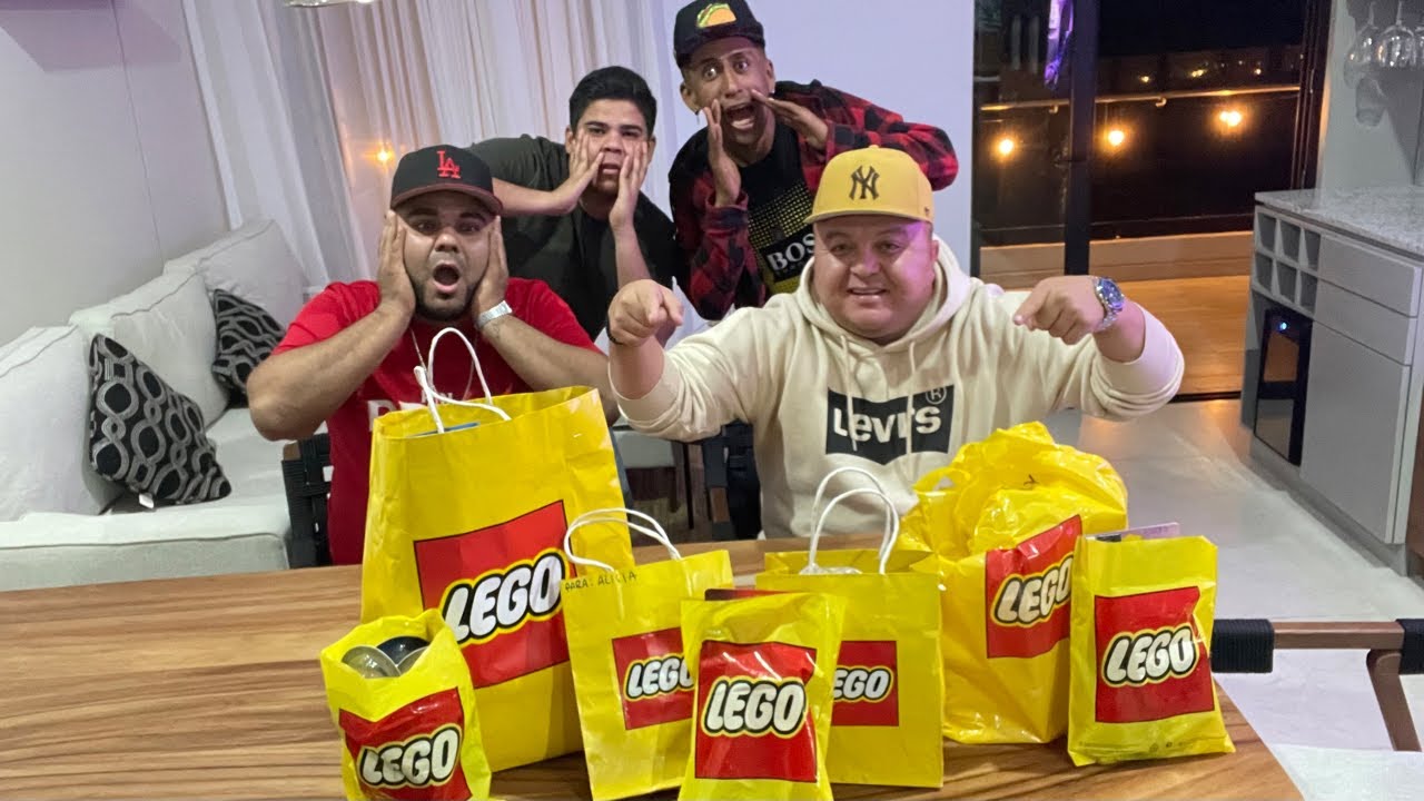 Abriendo regalos LEGO de Tito Saavedra para los 4 de maza y día del ...