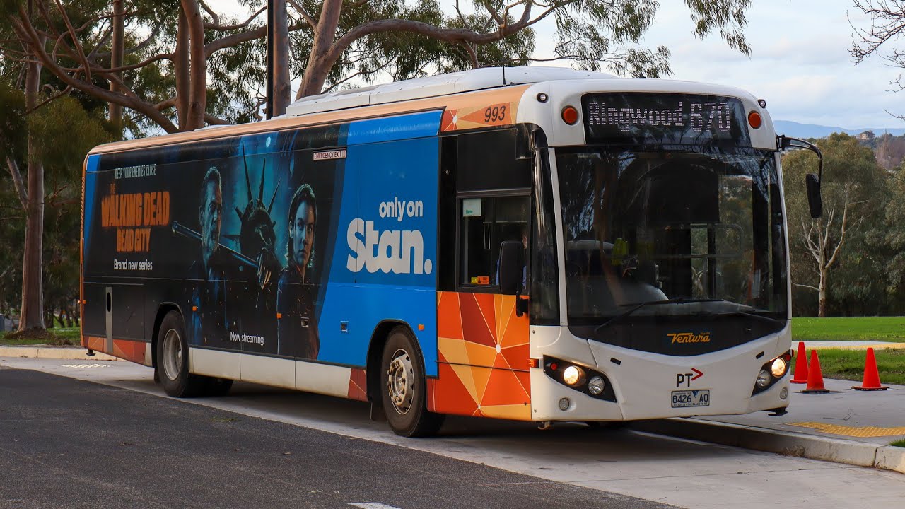 Ventura Bus 993 Scania K230UB, Custom Coaches "CB80" - YouTube