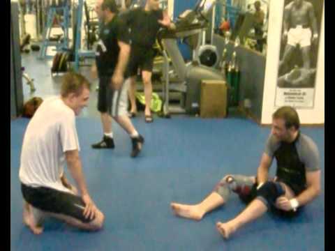Worstelen @ Kops Gym Amsterdam - YouTube