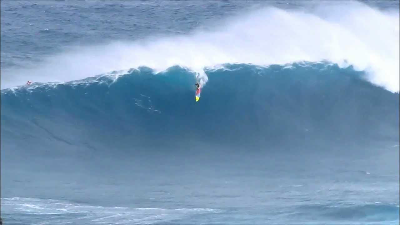 Peahi "Jaws" Paddle Session 1.4.12 featuring Jeff Rowley - YouTube
