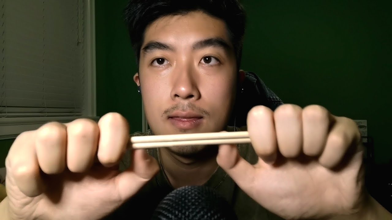 ASMR - scratching and scratchy tapping (mostly) - YouTube