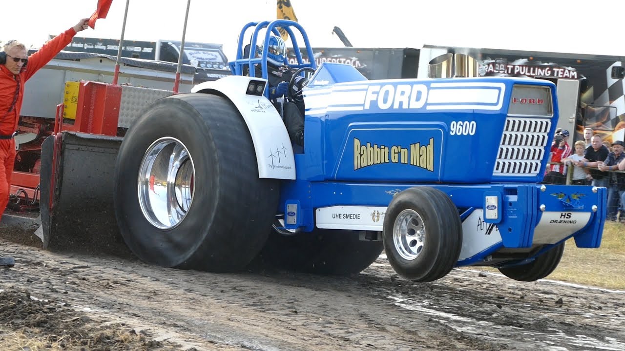 Rabbit G'n Mad Pulling The Sledge at Pulling Event in Hjallerup ...