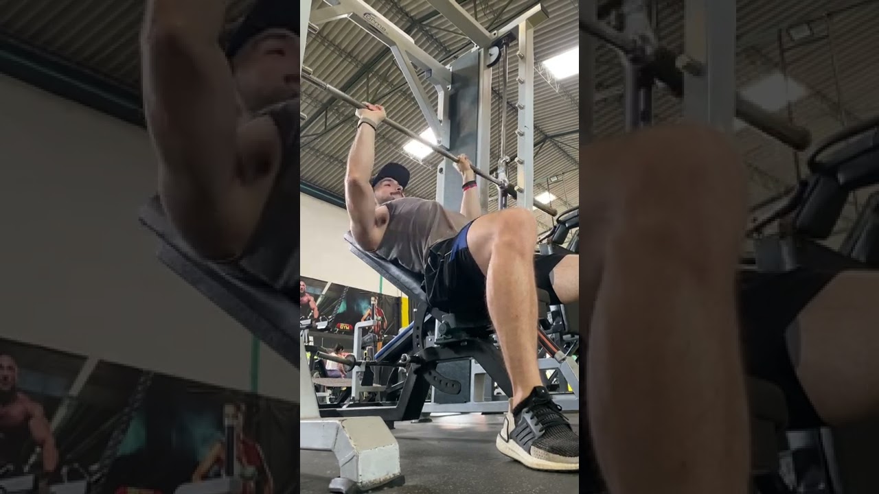 Press inclinado en smith - YouTube