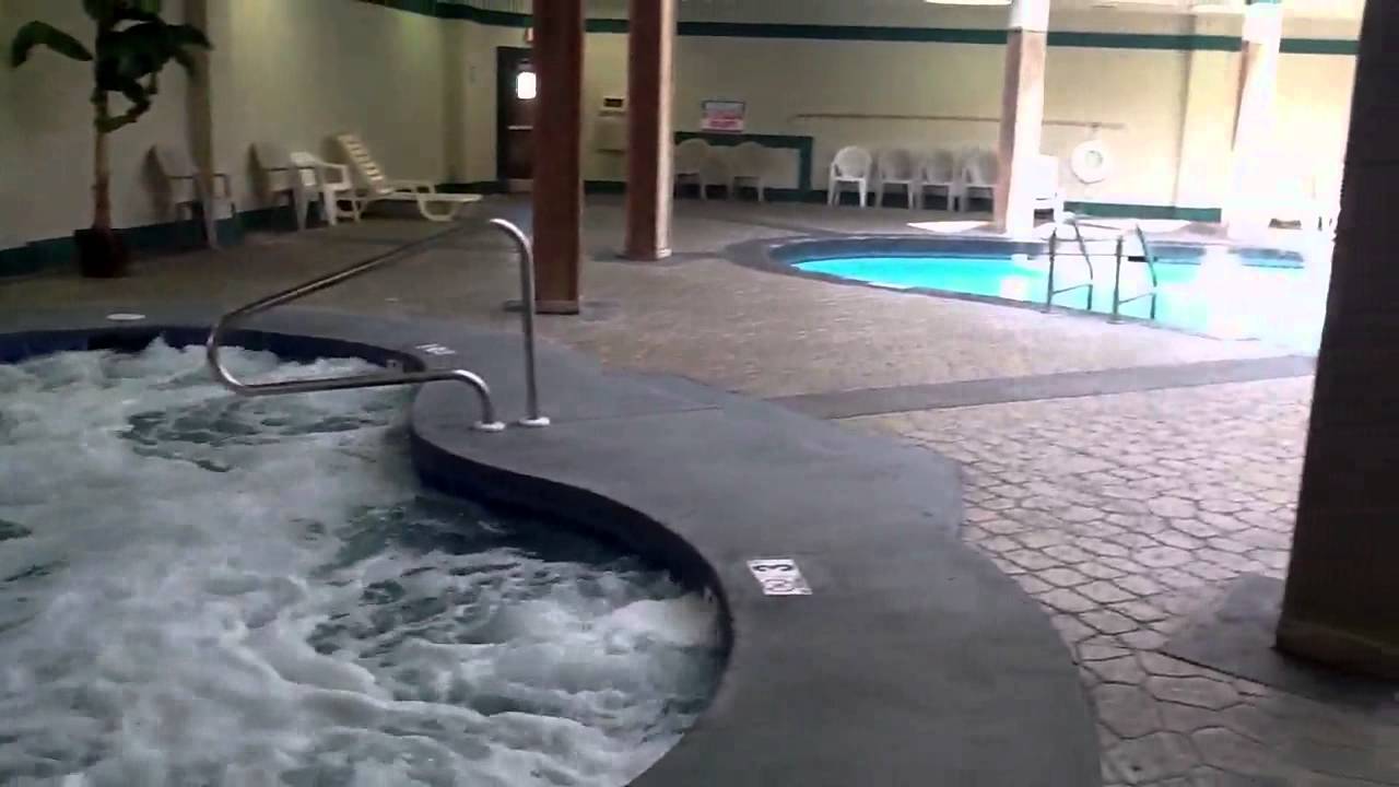 Gsp hot tub and indoor pool - YouTube