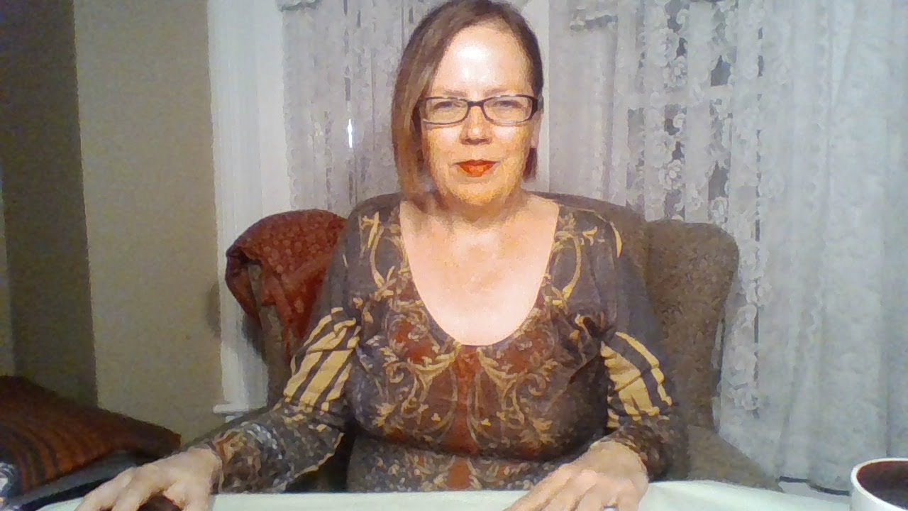 Jenn Lynn Tarot Live Stream April 30th, 2019 - YouTube