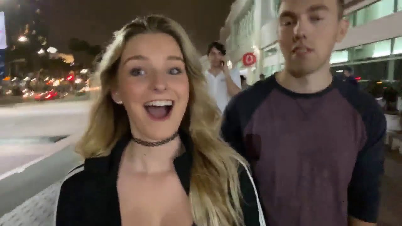 TheNicoleT cat called at twitchcon - YouTube