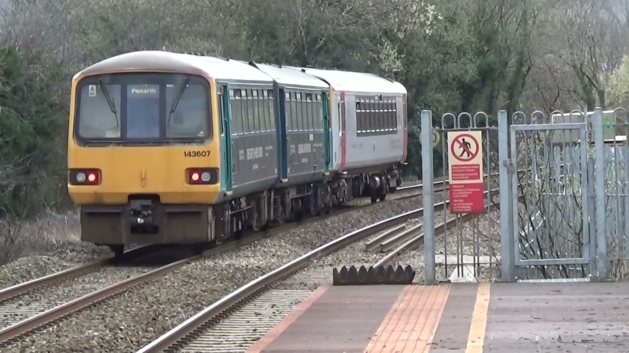 Energlyn a Churchill Park train station. train going to Penarth - YouTube