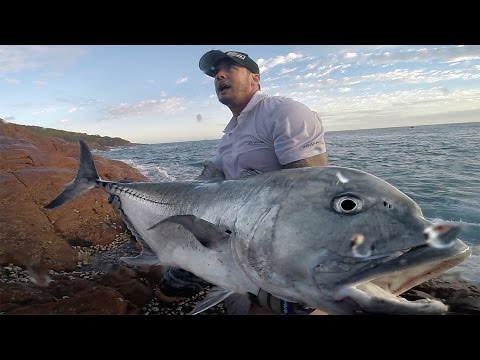 Dennis Verreet - Big GT Off The Rocks - YouTube