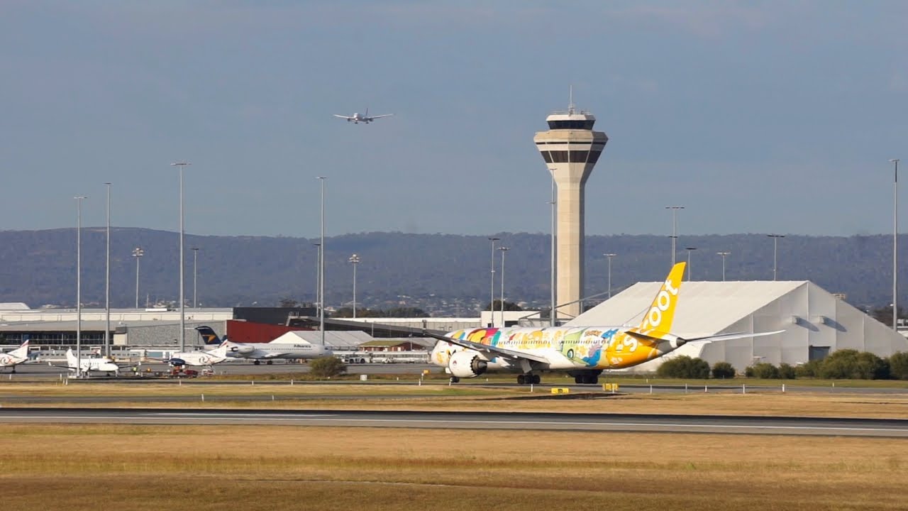 Every Plane That Comes To Perth - 2022 - YouTube