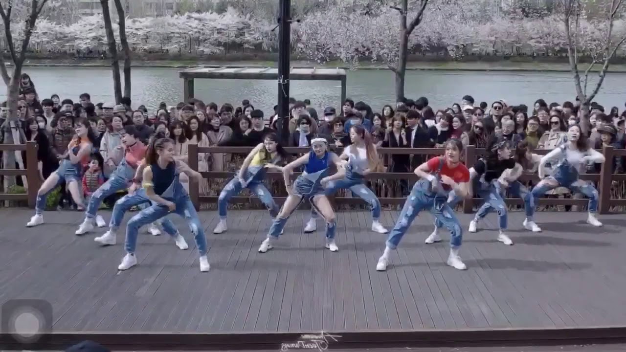 Alien dance studio| WTF (Where They From)-missy elliott| filmed by ...