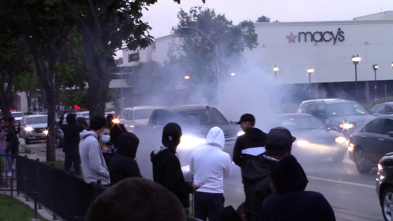 PROTESTERS & EXPLOSIONS! (Must Watch) Santa Maria, California. - YouTube