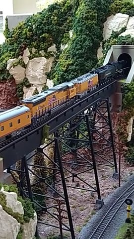 Union Pacific Excursion Train Kato N Scale.. - YouTube