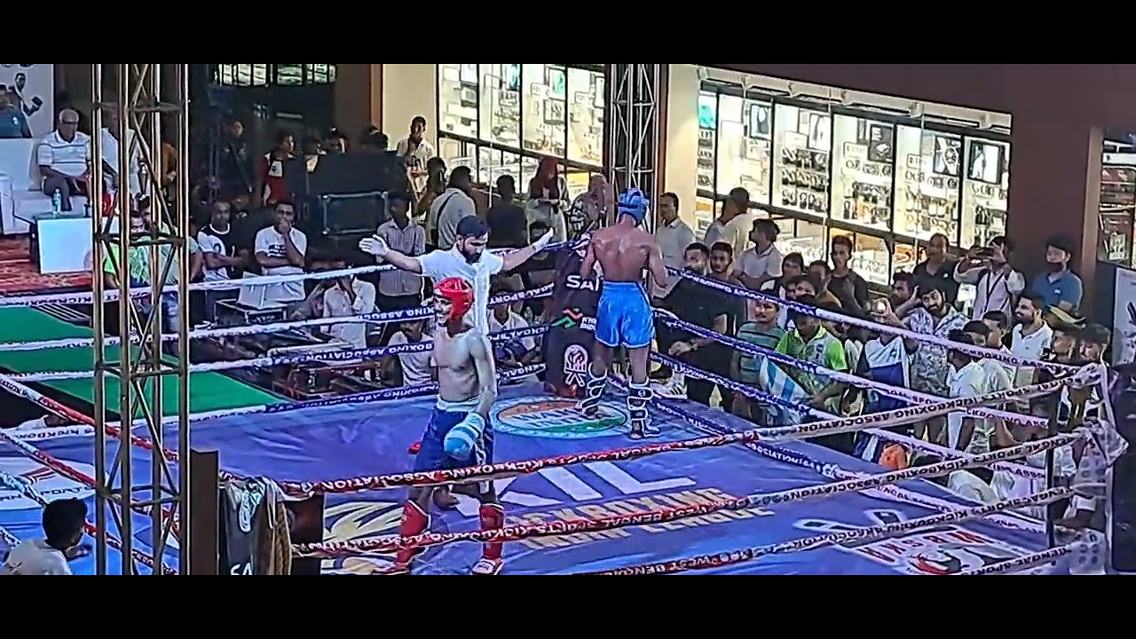 Boxing Match At City Centre Siliguri YouTube boxing-match-at-city-centre-siliguri-youtube